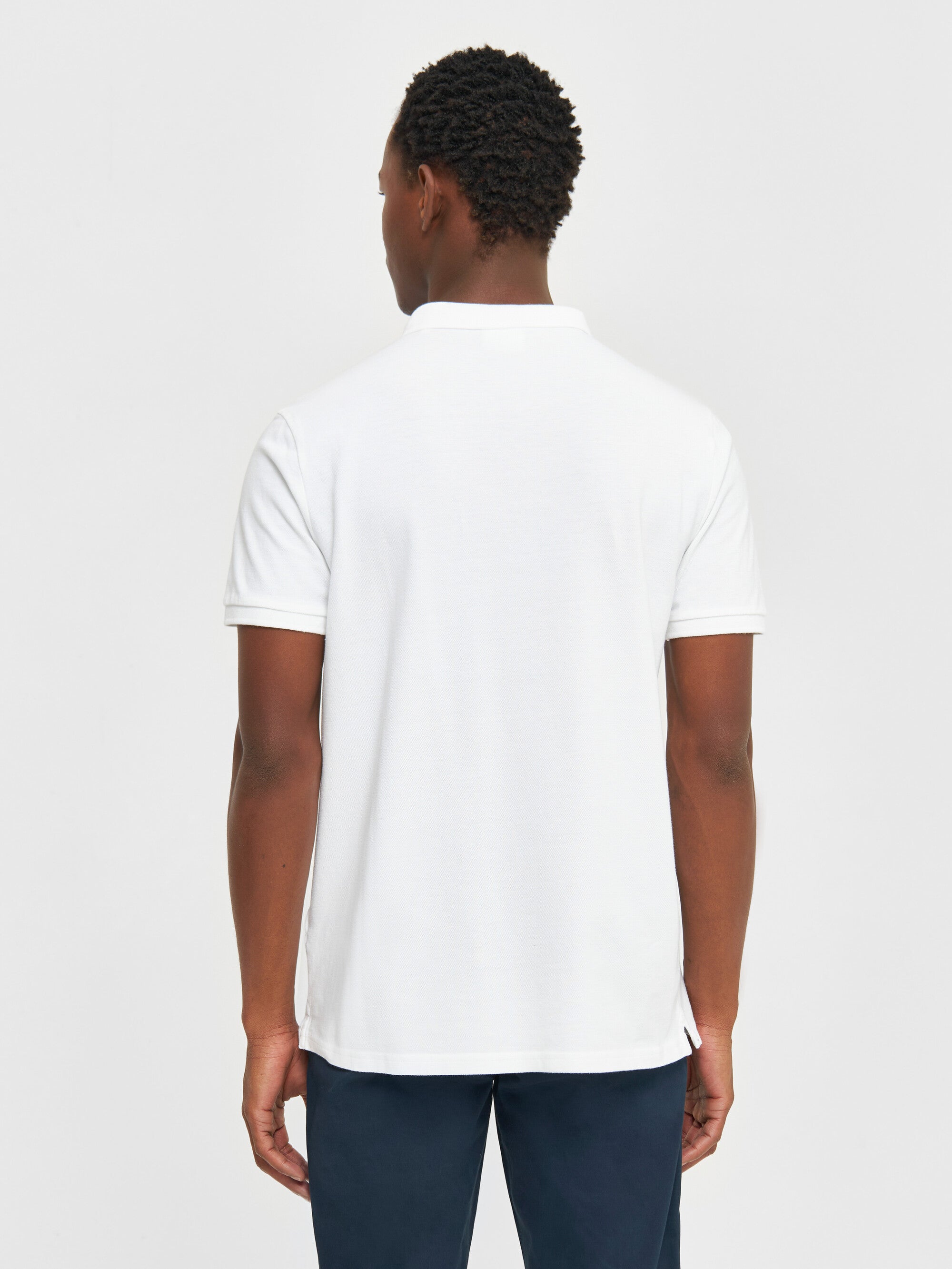 Basic badge polo - Bright White – KnowledgeCotton Apparel Europe